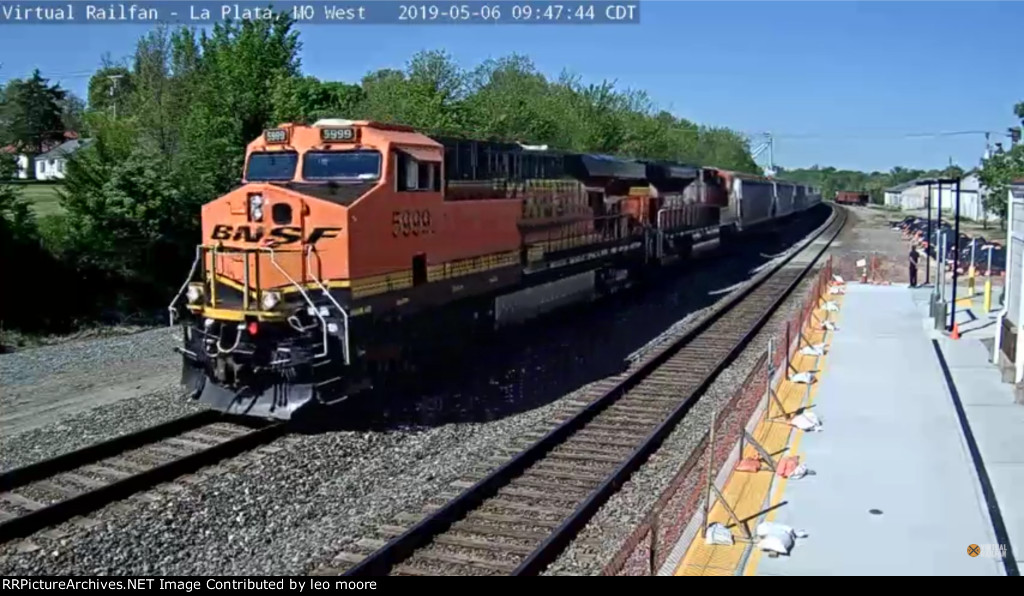 BNSF 5999